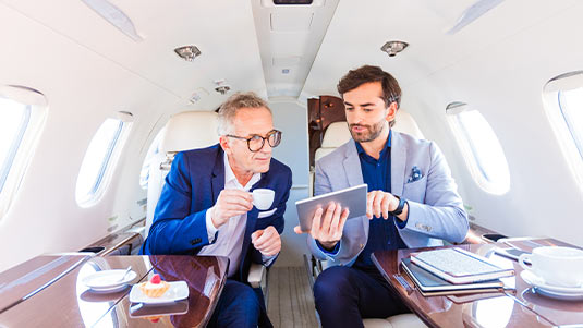 JetBee - Soukromá letecká doprava | Private Jet Charter